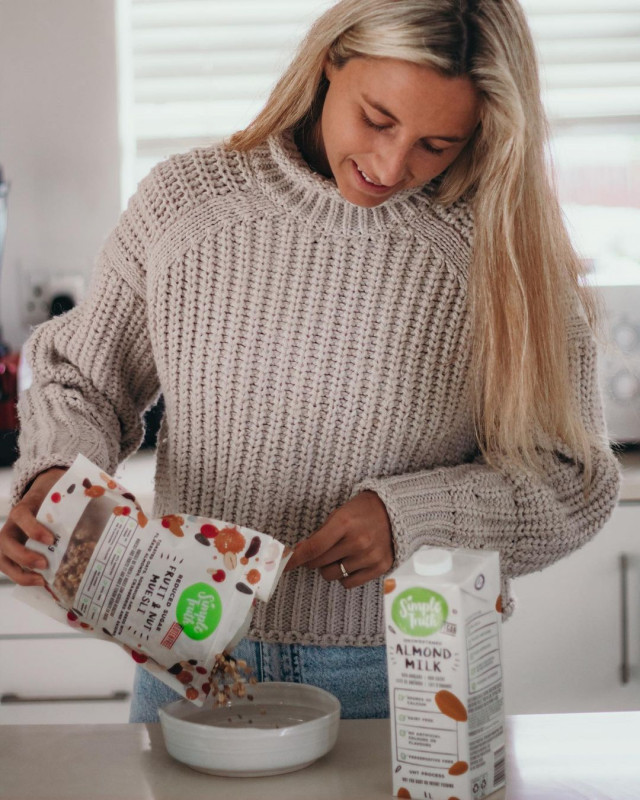 Simple Truth - Simple Truth Unsweetened Almond Milk 1l Review - Brand ...