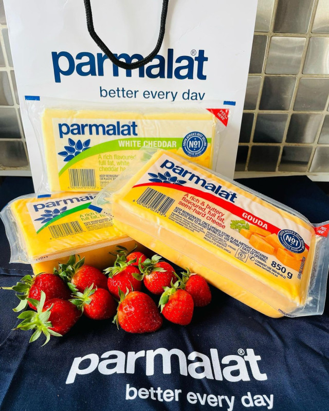 Parmalat Hard Cheese - PARMALAT HARD CHEESE BLOCK - WHITE CHEDDAR 850G ...