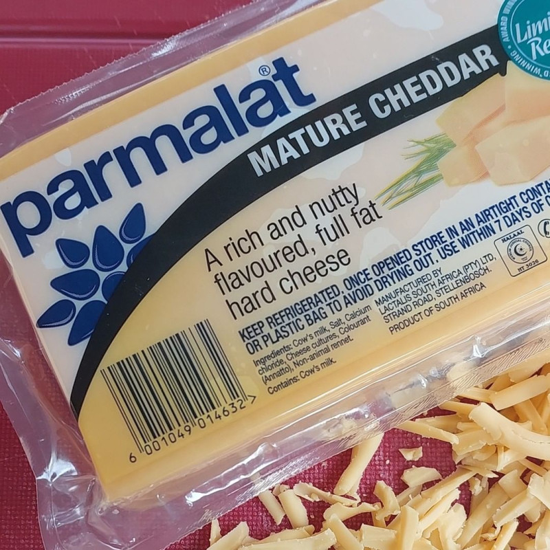 Parmalat Hard Cheese - PARMALAT HARD CHEESE BLOCK - MATURE CHEDDAR 850G ...