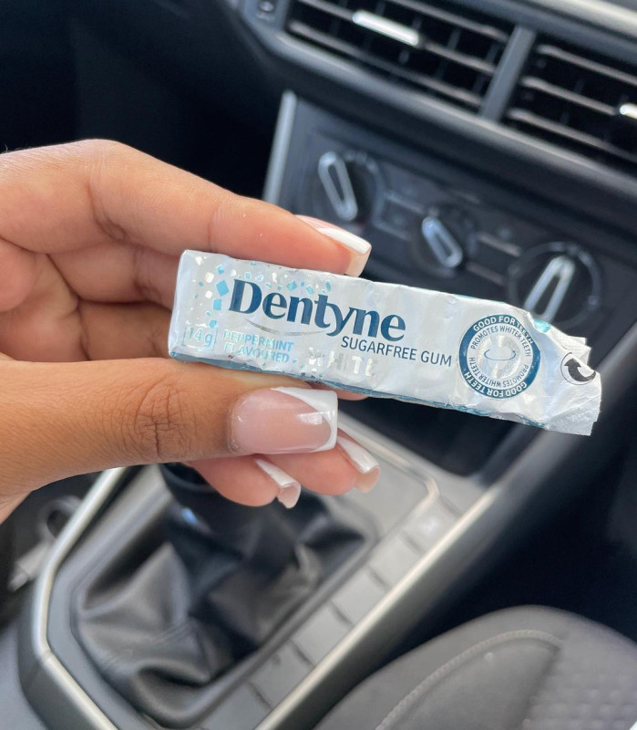 Dentyne - DENTYNE WHITENING STICK Review - Brand Advisor - Chewing Gum ...